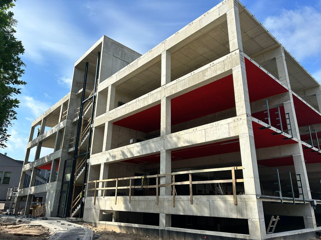 "New construction of multi-storey transport vehicle storage in Riga ...